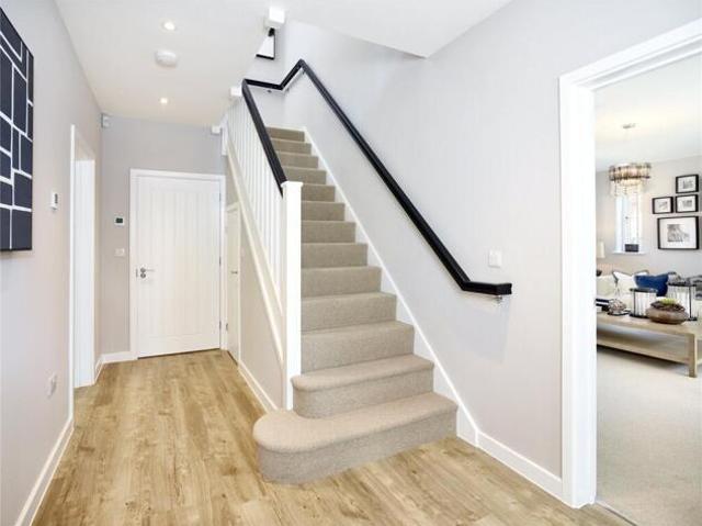 House 4 Bedroom For Sale West Berkshire West Berkshire 849950 ELS98929967
