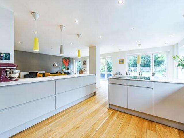 House 4 Bedroom For Sale West Berkshire West Berkshire 950000 ES98687778