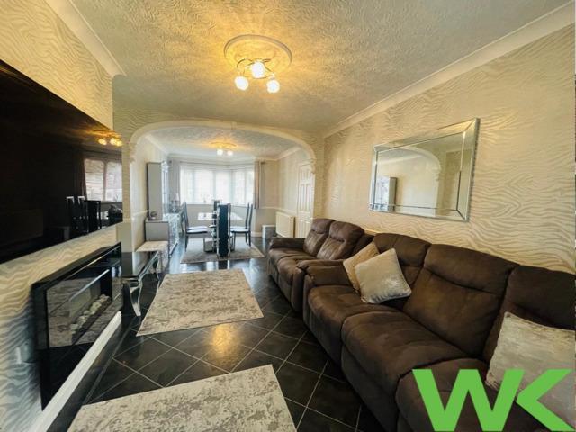 House 4 Bedroom For Sale West Bromwich Sandwell 415000 ELS100786834