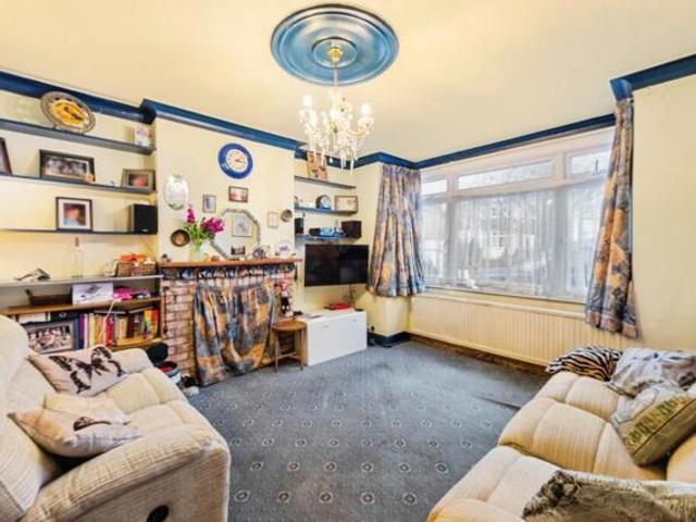 House 4 Bedroom For Sale West Drayton Greater London 625000 ES100649356