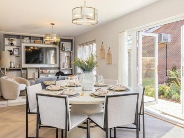 House 4 Bedroom For Sale West Sussex West Sussex 800000 ES101892112