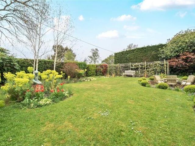 House 4 Bedroom For Sale West Sussex West Sussex 875000 ES101931872