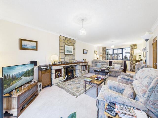 House 4 Bedroom For Sale Weston Super Mare North Somerset 475000 ES99437197