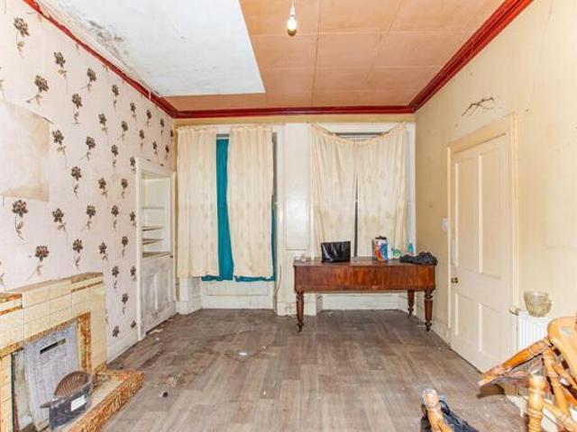 House 4 Bedroom For Sale Wick Wick 80000 ES100456864