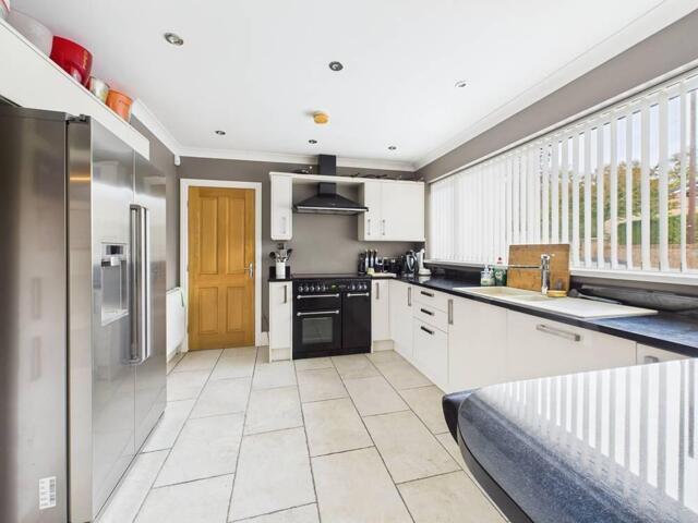 House 4 Bedroom For Sale Willerby East Riding Of Yorkshire 595000 ELS100240868