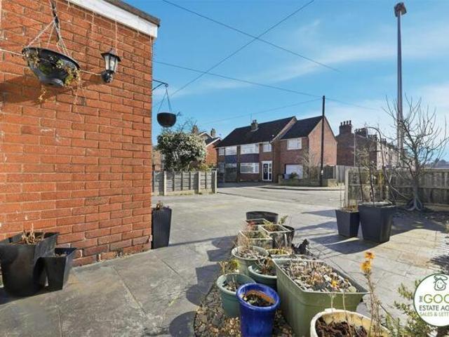 House 4 Bedroom For Sale Wilmslow Cheshire East 525000 ELS101119505