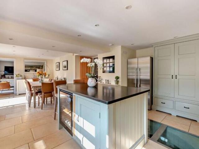 House 4 Bedroom For Sale Winchester Winchester 1100000 ELS98649085