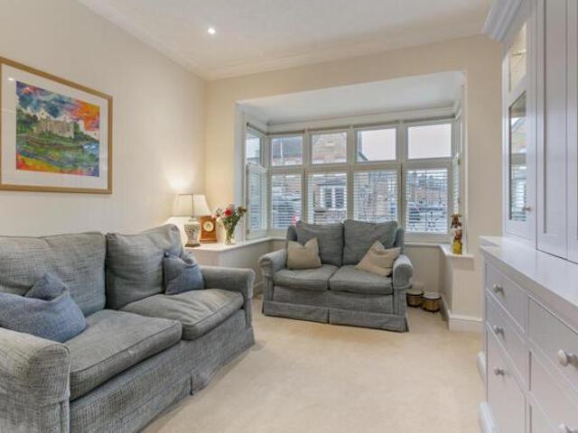 House 4 Bedroom For Sale Windsor Windsor And Maidenhead 775000 ELS101677674