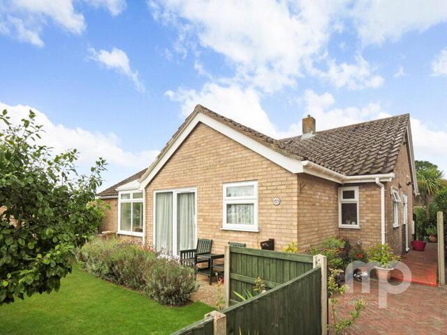 House 4 Bedroom For Sale Wymondham Norfolk 290000 ES98278175