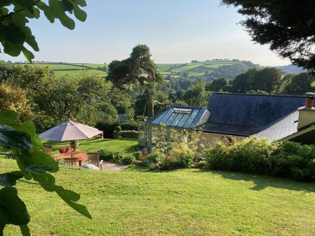 House 4 Bedroom For Sale Totnes Devon 1200000 ELS101352023