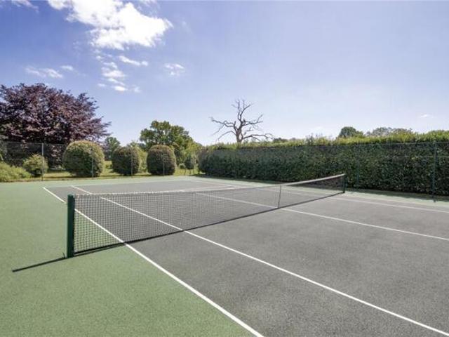 House 4 Bedroom For Sale Tonbridge Kent 850000 ES99688181