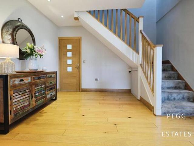 House 4 Bedroom For Sale Torbay Devon 595000 ELS98404508