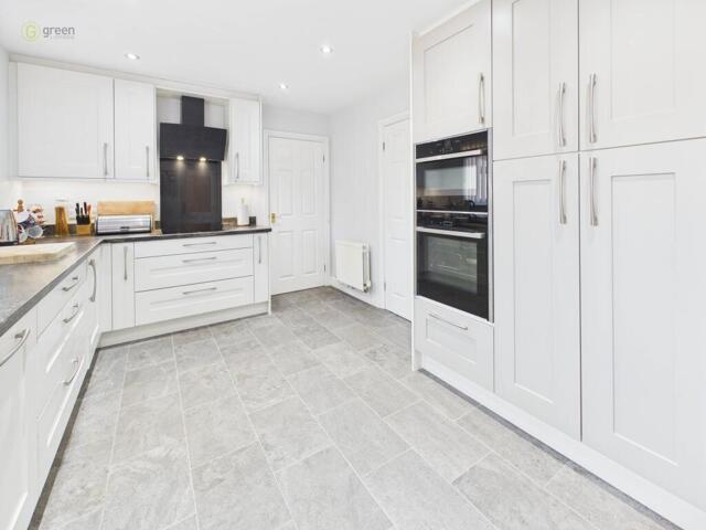 House 4 Bedroom For Sale Tamworth Staffordshire 395000 ELS99840331