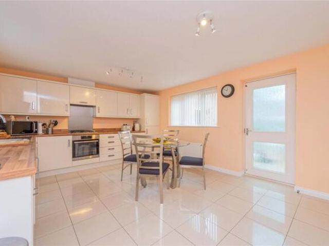 House 4 Bedroom For Sale Telford Telford And Wrekin 375000 ES101676316