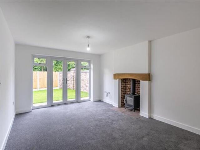 House 4 Bedroom For Sale Telford Telford And Wrekin 395000 ES97915700