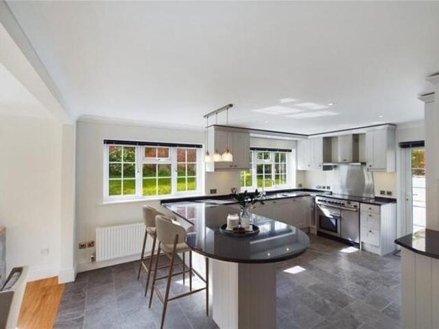 House 4 Bedroom For Sale Thatcham West Berkshire 750000 ES98545630