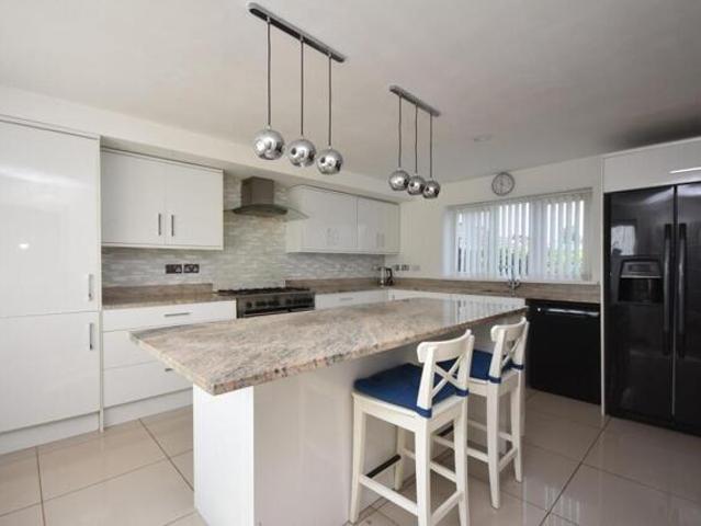 House 4 Bedroom For Sale The Vale Of Glamorgan The Vale Of Glamorgan 495000 ES98765969