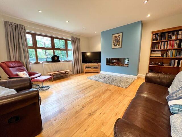 House 4 Bedroom For Sale The Vale Of Glamorgan The Vale Of Glamorgan 799950 ES98930361