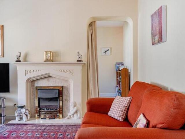 House 4 Bedroom For Sale Thornbury South Gloucestershire 410000 ES101676060