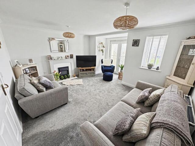 House 4 Bedroom For Sale Tiverton Devon 355000 ES101677773