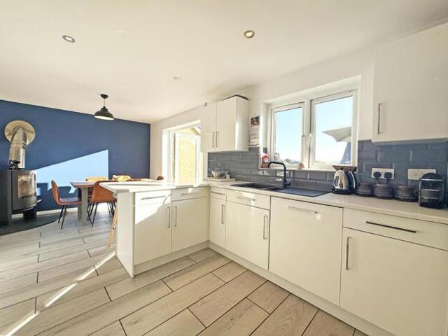 House 4 Bedroom For Sale Truro Cornwall 475000 ES99895580
