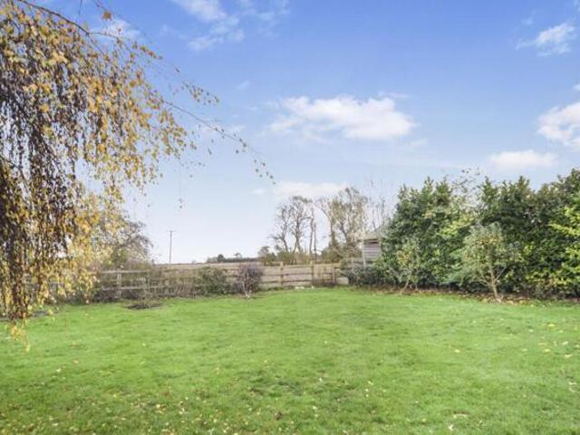 House 4 Bedroom For Sale Upton Cambridgeshire 600000 ES98545673