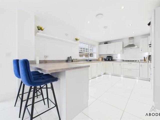 House 4 Bedroom For Sale Uttoxeter Staffordshire 385000 ES99380992