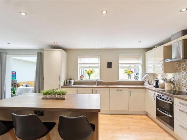 House 4 Bedroom For Sale York East Riding Of Yorkshire 400000 ES99204064