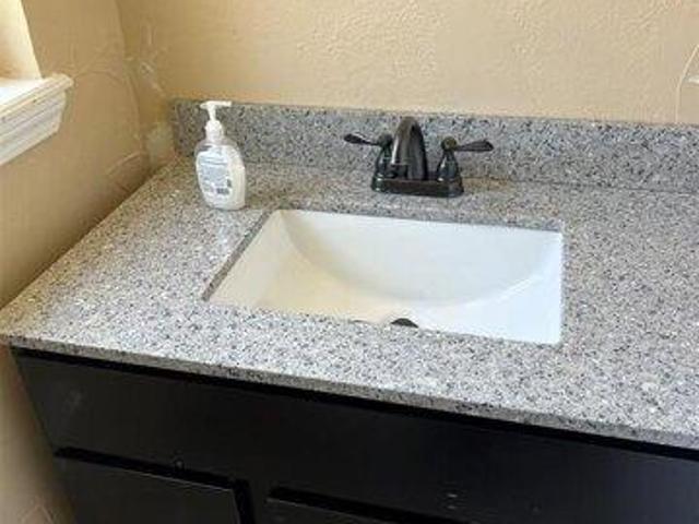house 4 bedroom, Oklahoma City OK 73120 DLS88405830