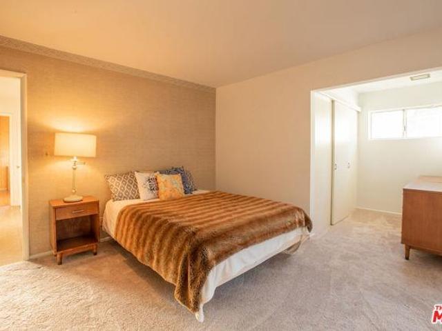 house 4 bedroom, Los Angeles CA 90045 DS89660717