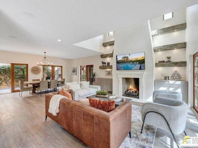 house 4 bedroom, Palm Springs CA 92262 DS89856531