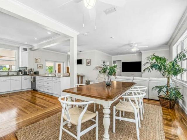 house 4 bedroom, West Palm Beach West Palm Beach 33407 5203 DLS88190199