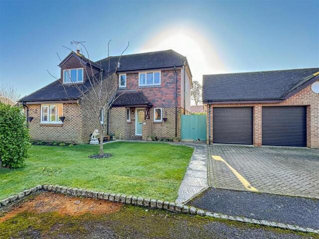 4 Bedroom House Yapton Yapton 87835046
