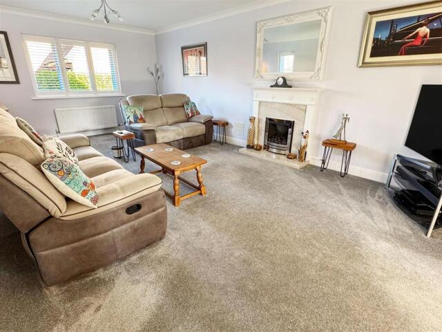 House 4 Bedroom For Sale Yapton Yapton 725000 ES87835046