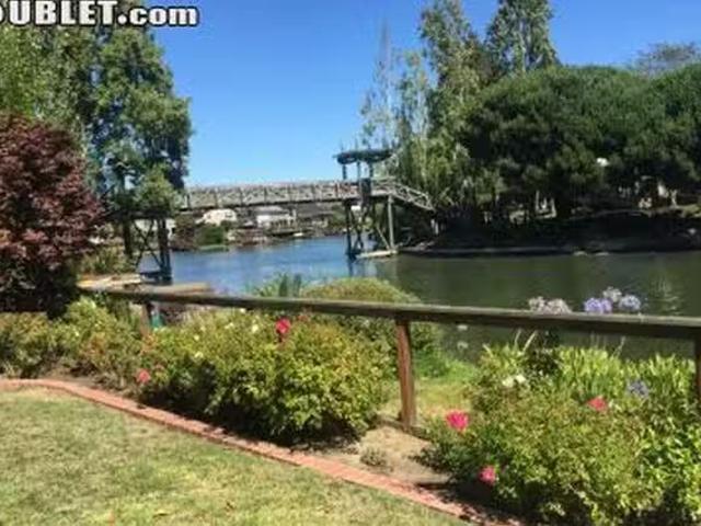 House 4 bedrooms in Alameda