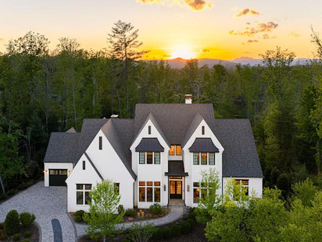 House with pool