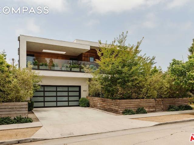 Contemporary house with garden and terrace