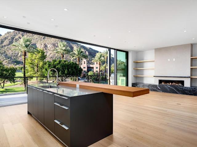 Contemporary house