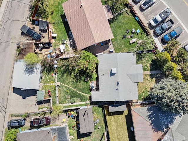 House with garden