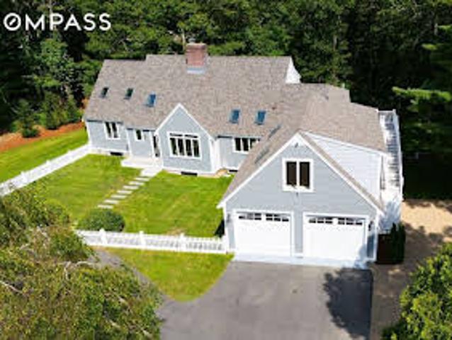Seaside house with garden