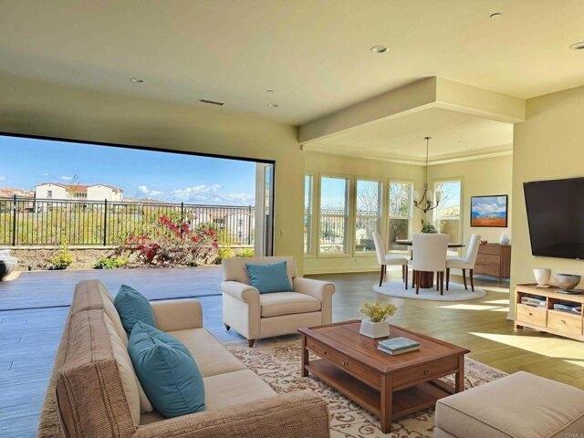 house 5 bedroom, Carlsbad CA 92010 DS88842288