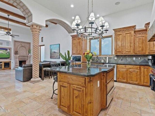 house 5 bedroom, Glendale AZ 85310 DS88143531