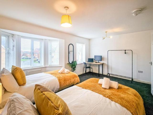 House 5 Bedroom For Rent Coventry Coventry 3200 ELS88952375