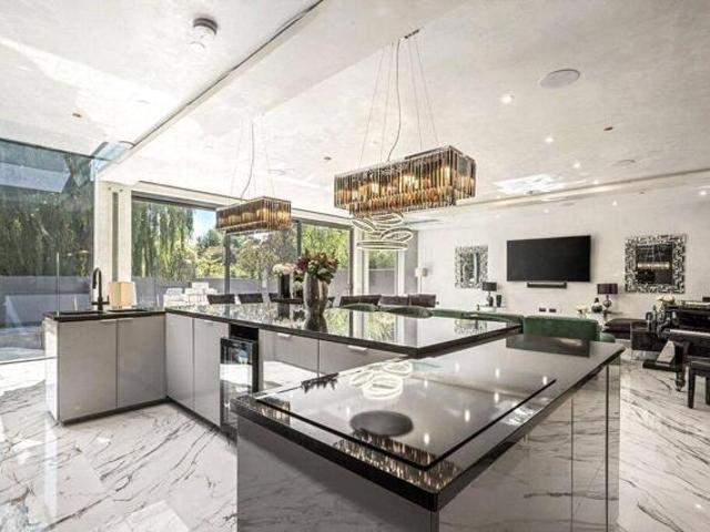 House 5 Bedroom For Rent Barnet Great London 10000 ES100987684