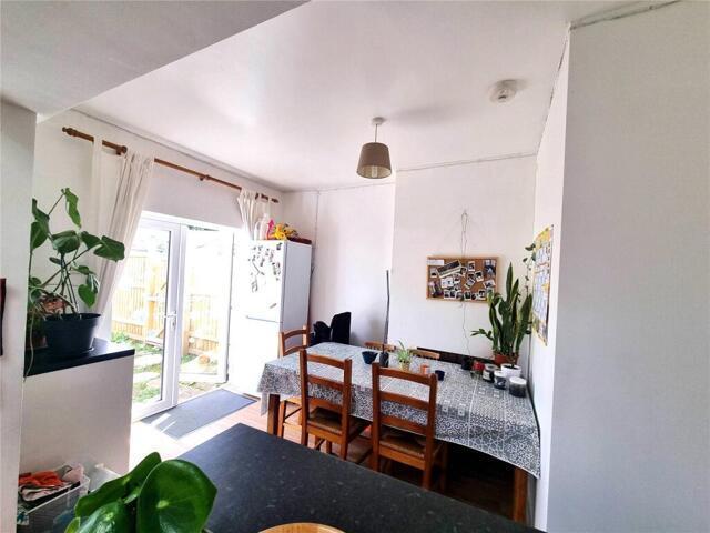 House 5 Bedroom For Rent Fishponds Bristol 3200 ELS99724942