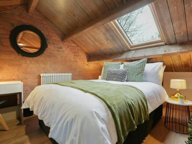 House 5 Bedroom For Rent Knowsley Knowsley 8541 ES103061678