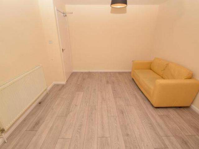 House 5 Bedroom For Rent Hatfield Hertfordshire 2500 ELS101556663
