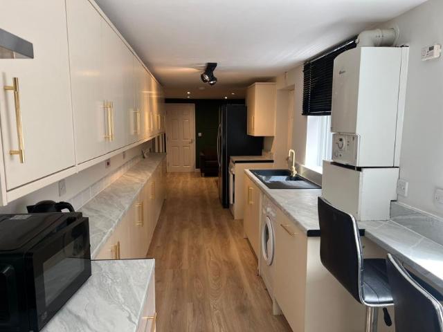 House 5 Bedroom For Rent Selly Oak West Midlands 2738 ELS100008992