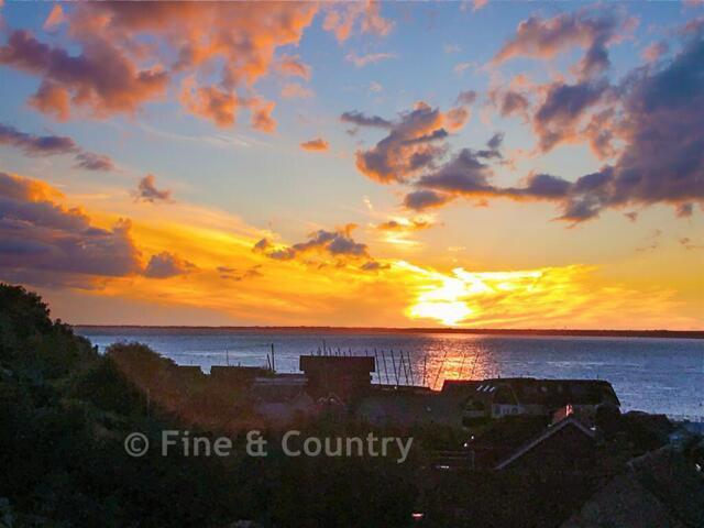 House 5 Bedroom For Sale Cowes Isle Of Wight 995000 ELS101677762