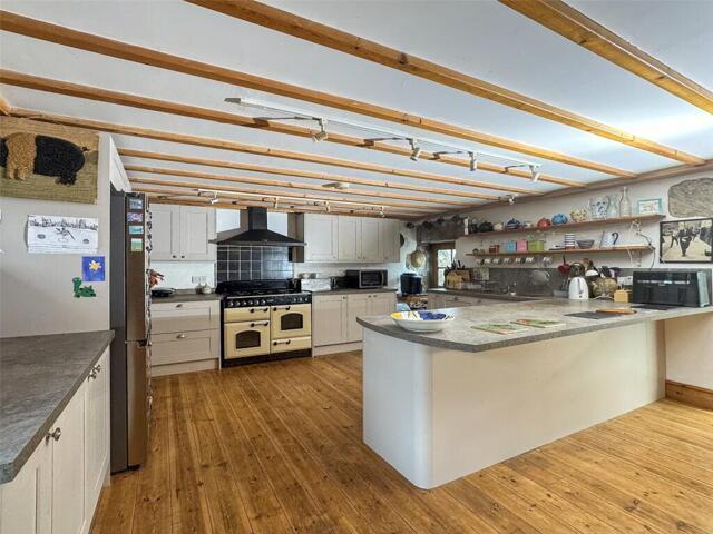 House 5 Bedroom For Sale Cornwell Cornwall 895000 ELS100503164